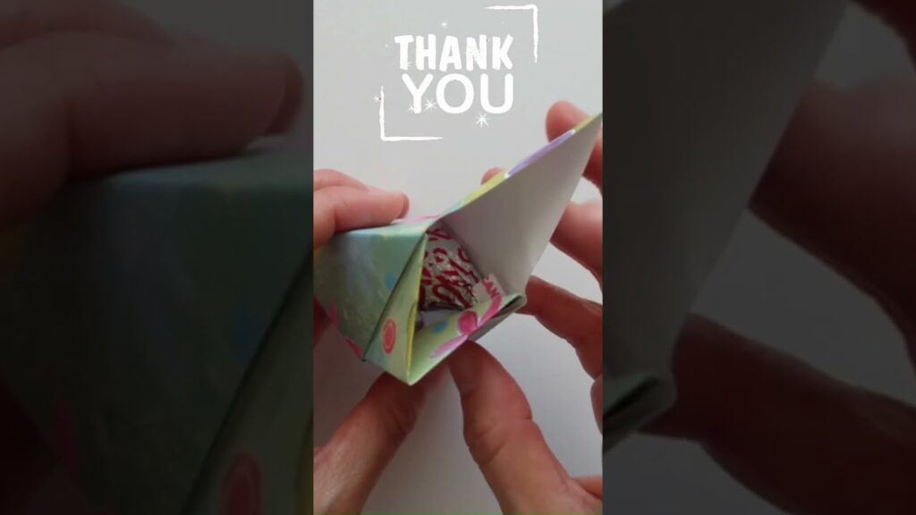Origami Self-Closing Pyramid Box – Happy Origami | 折り紙モンスター