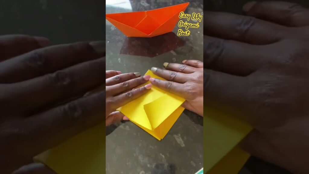 Easy Origami paper boat #diy #easycraft #origami #easydiy #shorts # ...